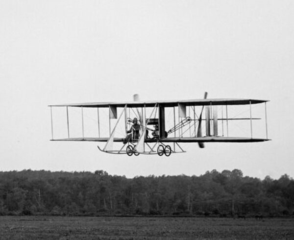 Aviation 101: AQP Series Trailer - Lightspeed Aviation